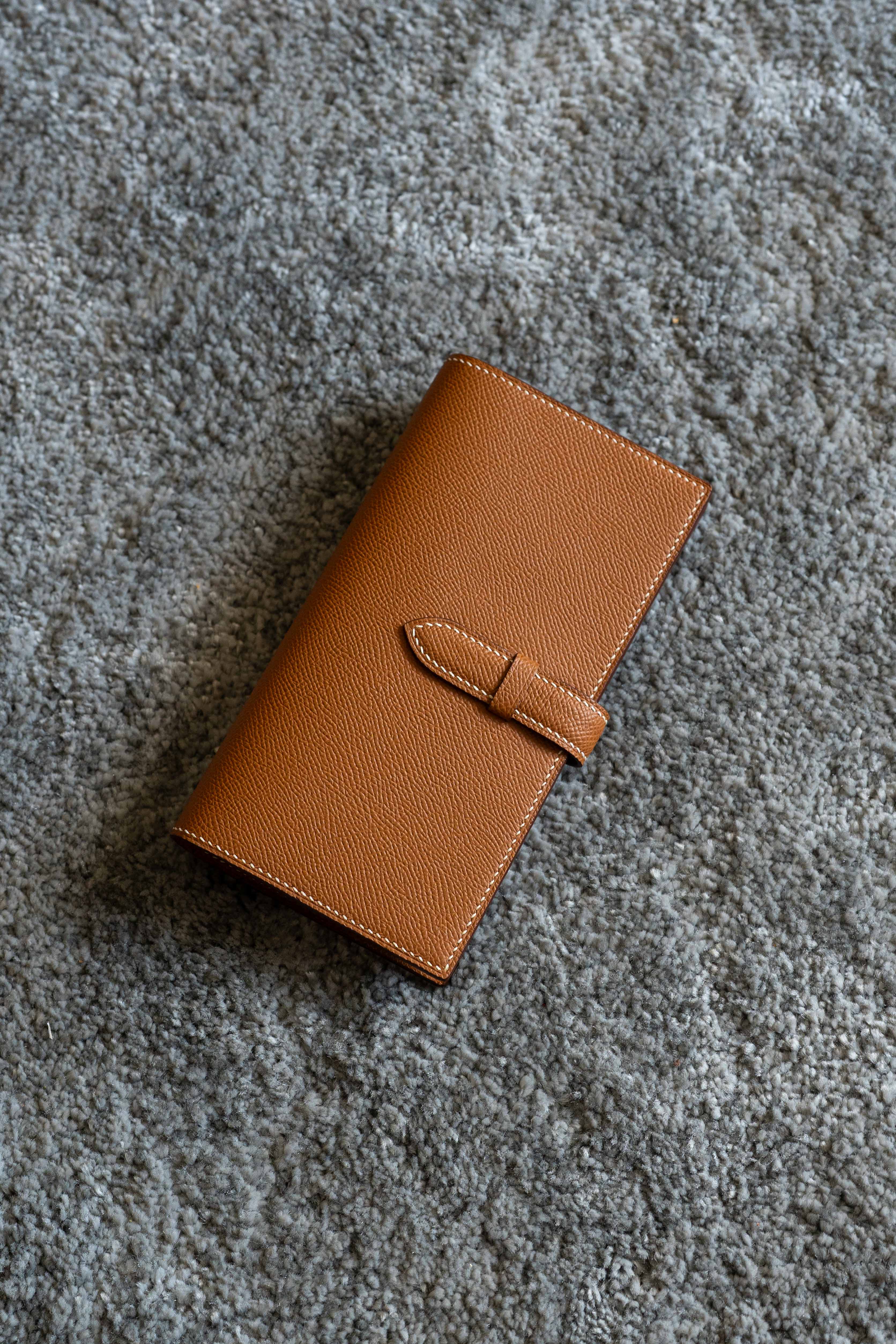 Strap Wallet – Impossible leather